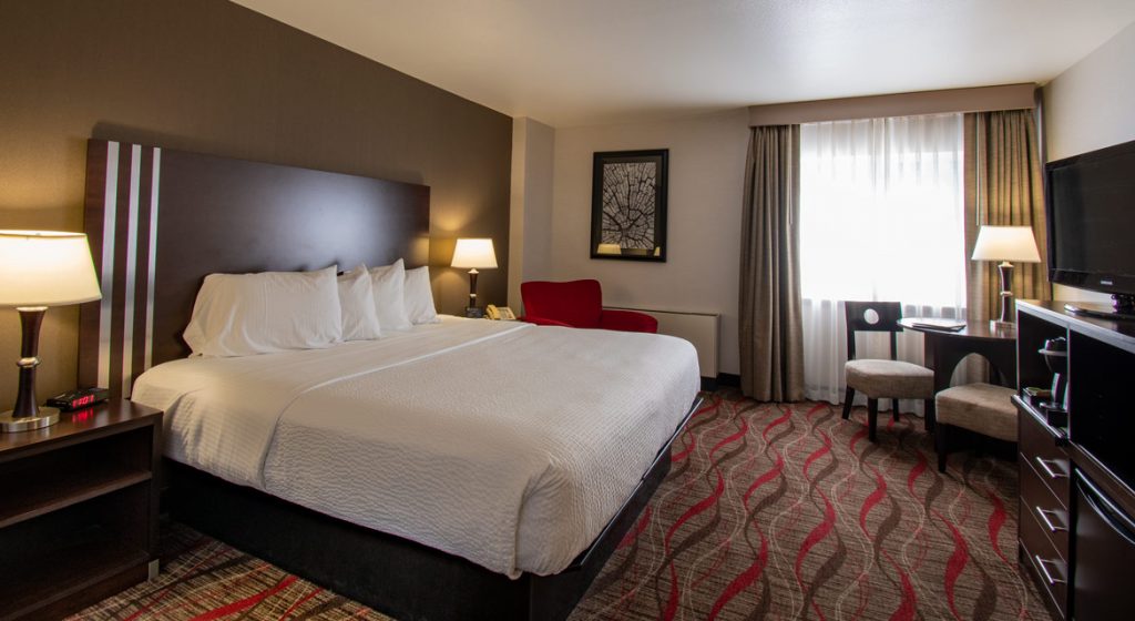 Hotel – Seven Feathers Casino Resort